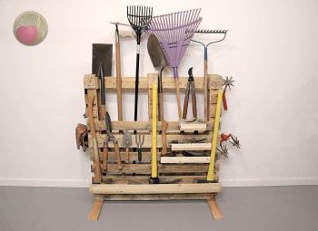 Pallet Garden Tool Storage | Heartwood Art